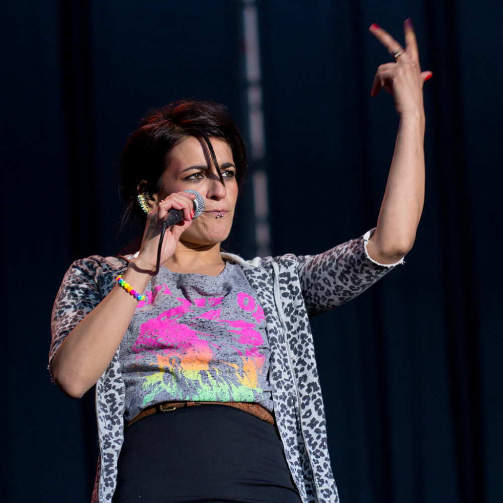 María Nieves Rebolledo Vila: Bebe – Die Störenfriedas